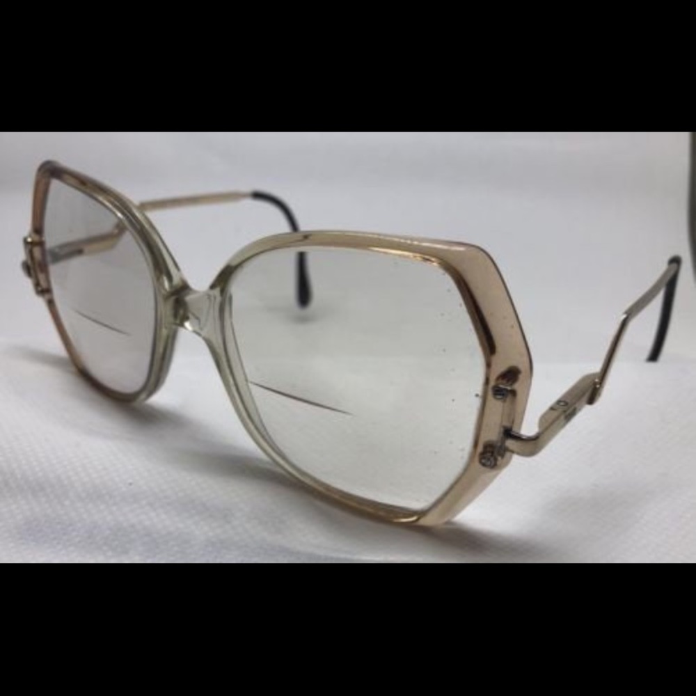 Vintage 1960s Oversized Butterfly Glasses - Gem